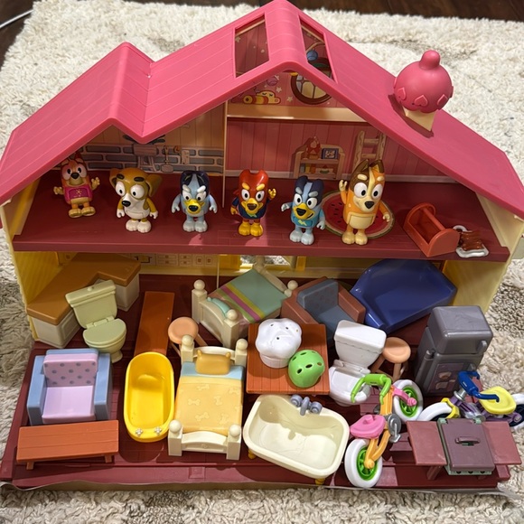 Disney | Toys | Bluey House Lot Bundle | Poshmark